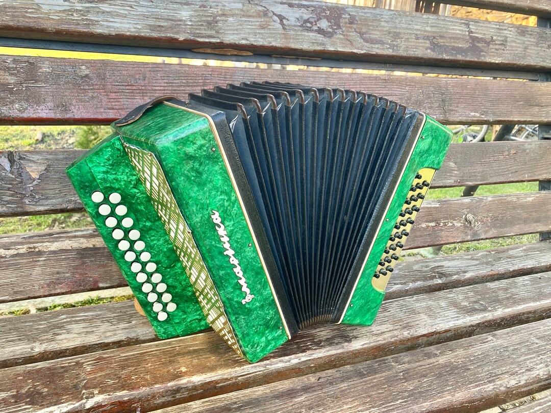 Rare Vintage Folk Garmoska Marichka, Ukrainian Garmoska, 2 Voice, 23x25 ...