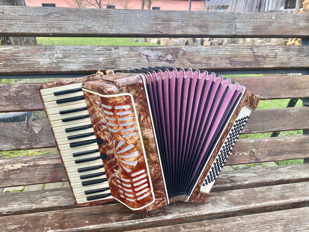Vintage Russian Piano Accordion 80 Bass Buttons, Folk Accordion ...