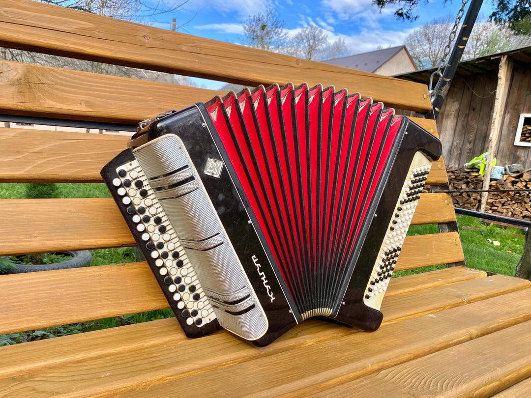 Russian Bayan Kungur 3 Rows 100 Bass, Chromatic Button Accordion ...