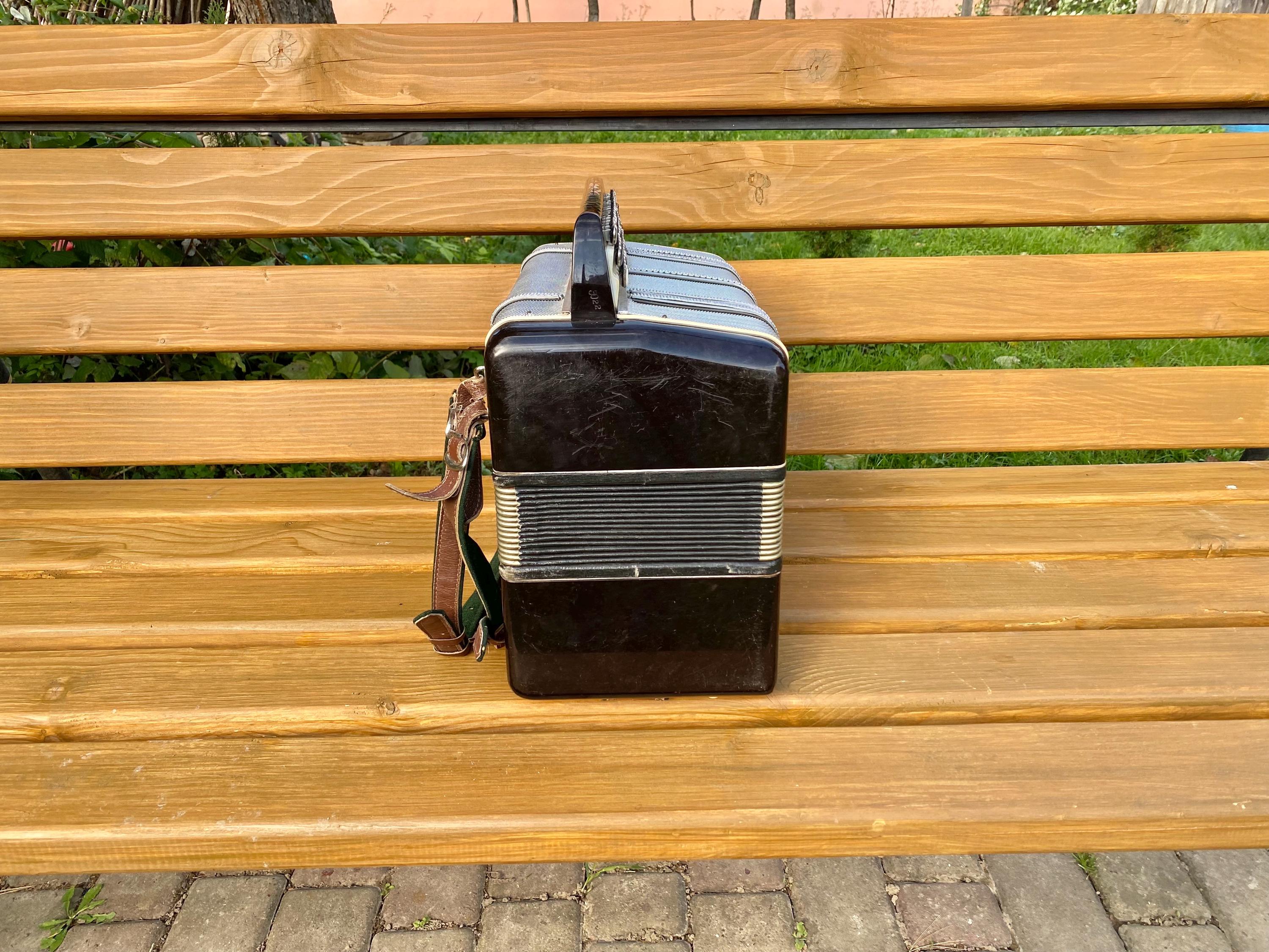 Russian Bayan Kungur 3 Rows 100 Bass, Chromatic Button Accordion ...