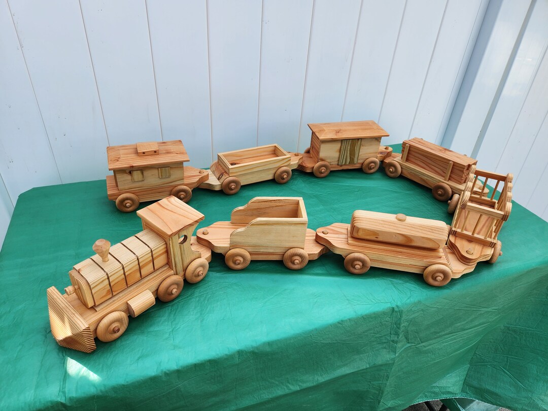 Handmade Wooden Toy Train - 8 Cars - Etsy