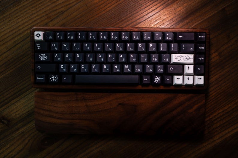 Walnut Mechanical Keyboard and Wrist Rest (RGB) - Etsy