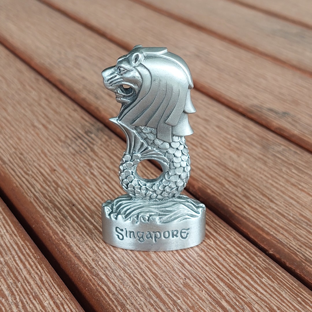 Singapore Merlion by Royal Selangor Pewter, Vintage 1960's, Paper ...