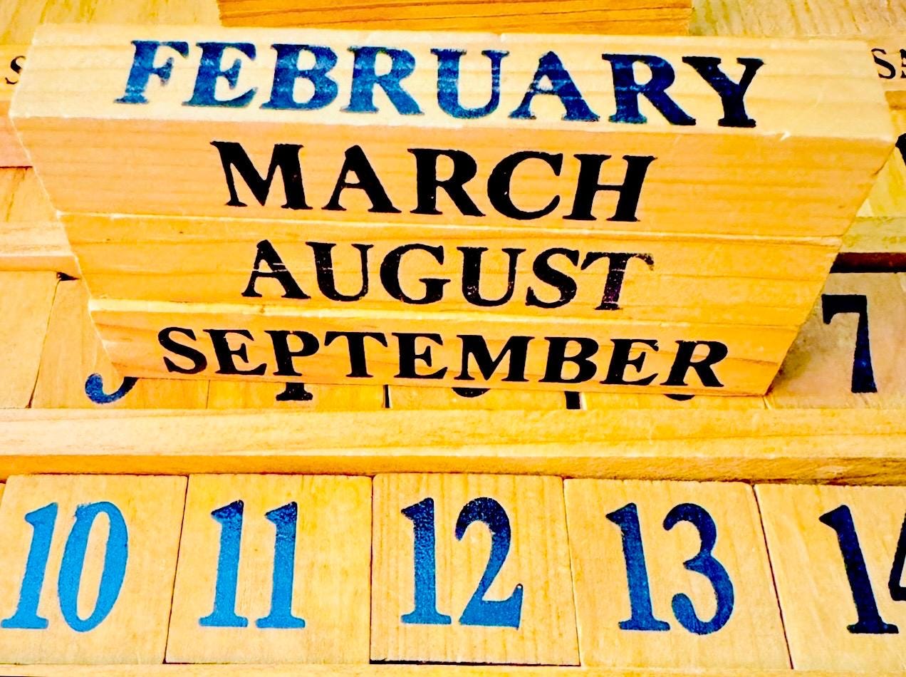 Vintage Wood Perpetual Wall Calendar , 70s , 80s , Country Blue Bell ...