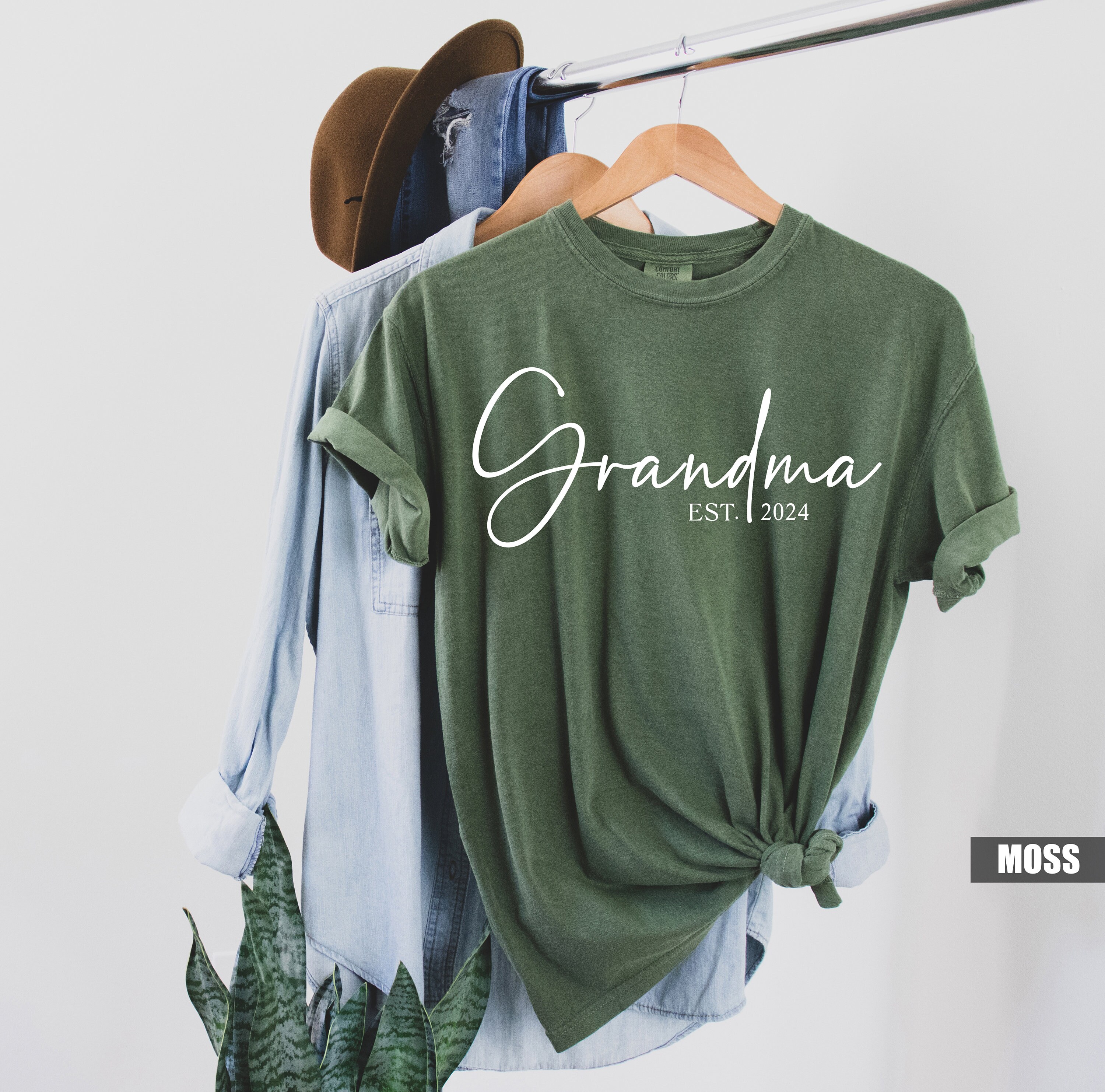 Custom Comfort Colors® Grandma Shirt, Mothers Day Gift, Gift for ...