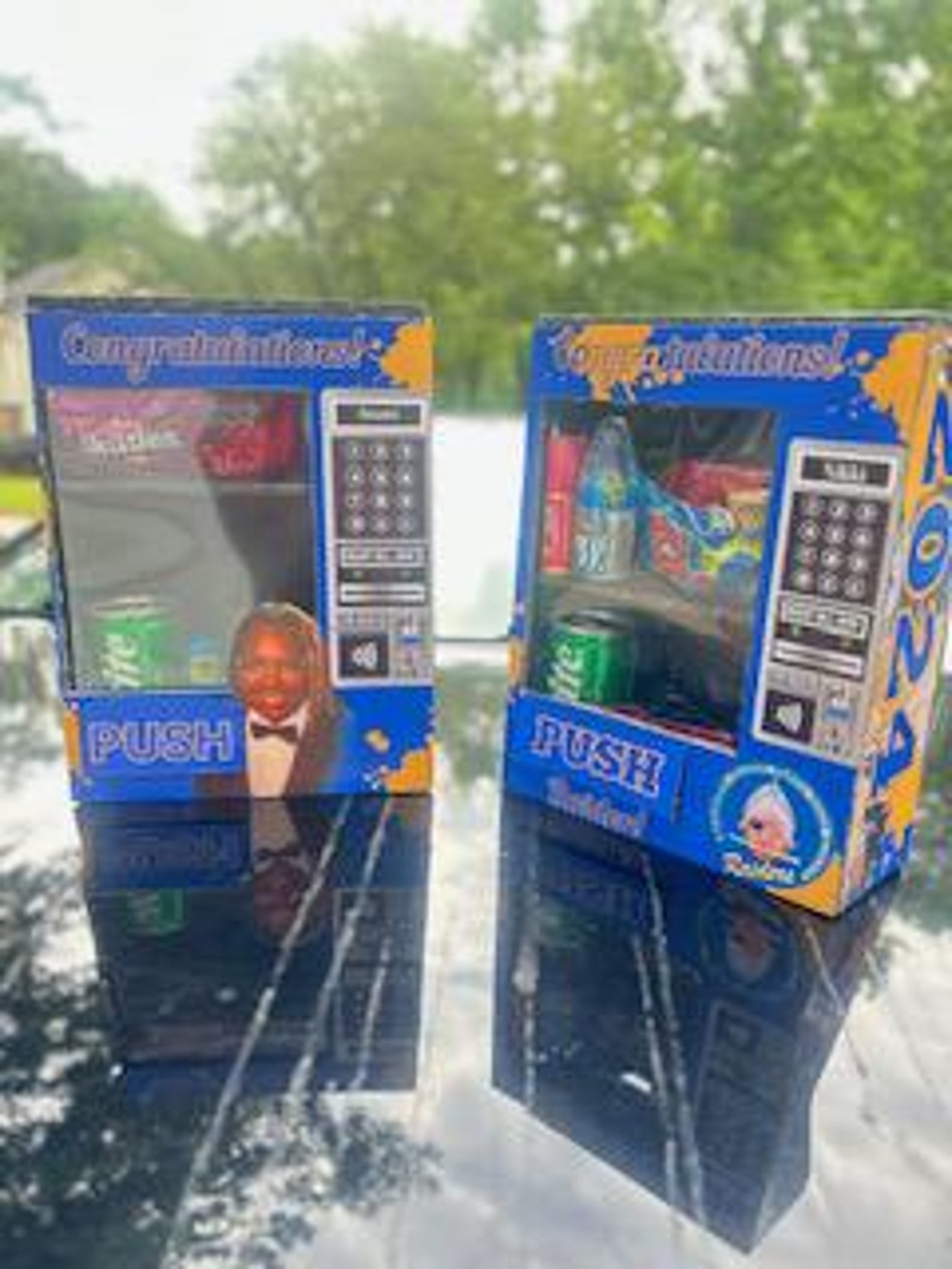 Grad Gift Box/vending Machine 8x10 - Etsy