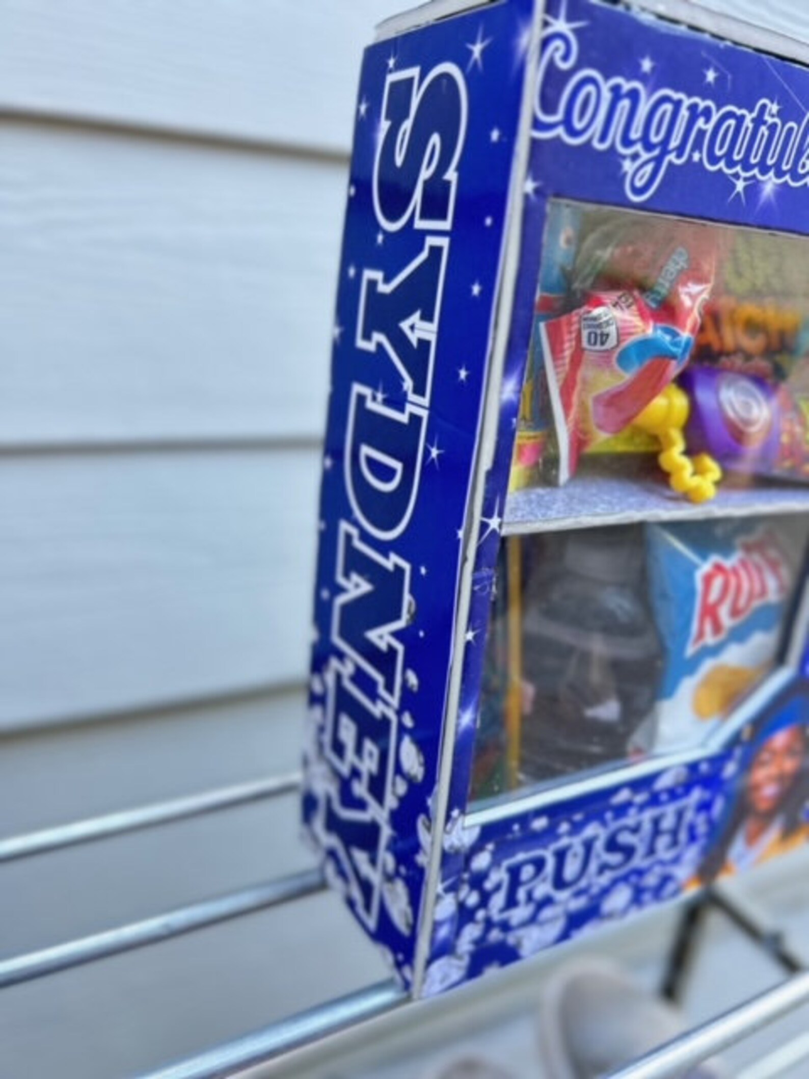 Grad Gift Box/vending Machine 8x10 - Etsy