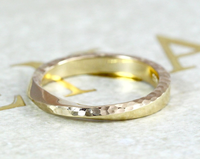 Mobius Wide Wedding Band, 8mm Mobius Wedding Ring, Hammered Men's Wedding Band, Mobius Strip ...