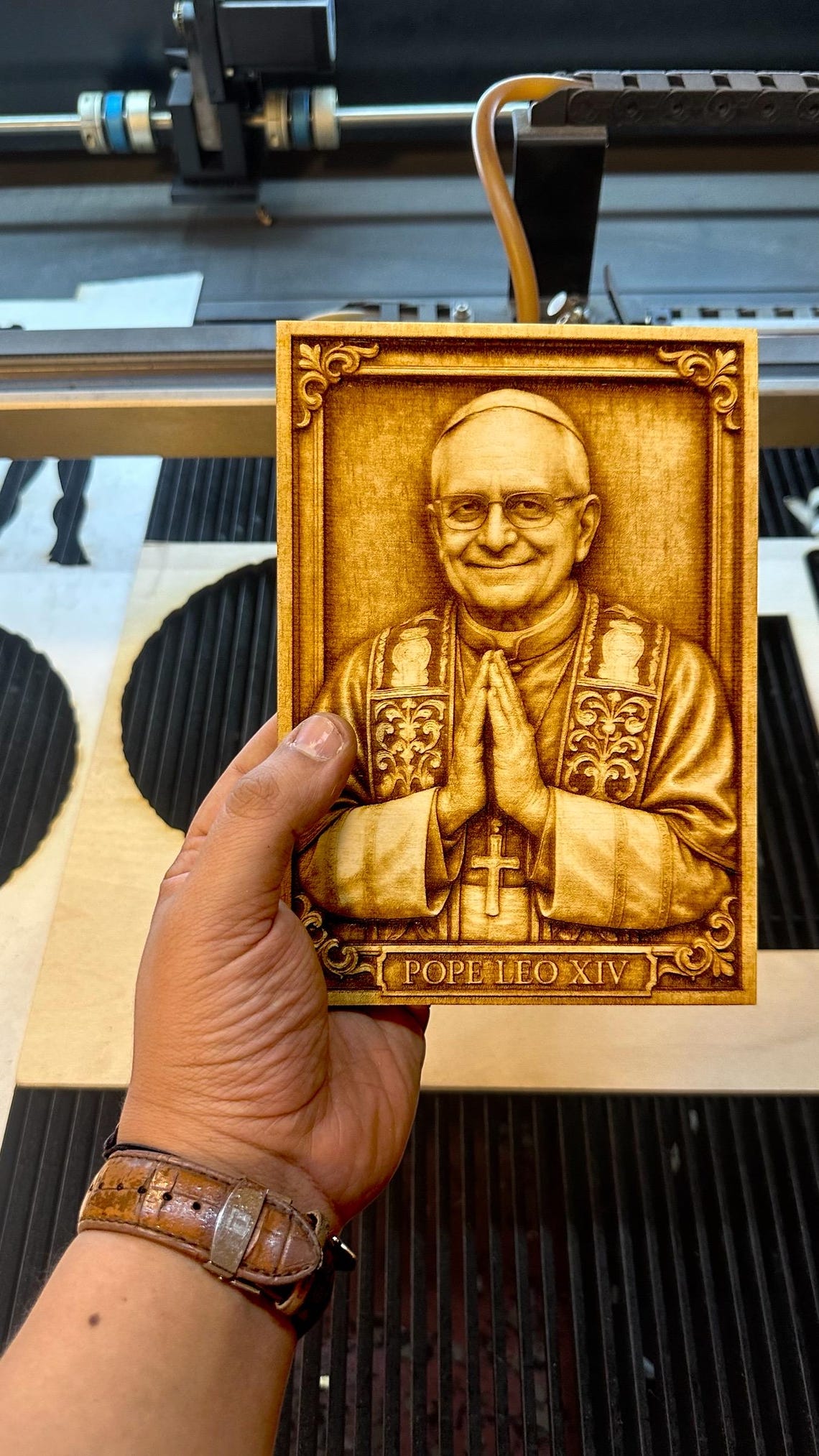Pope Leo XIV Portrait – 3D Illusion Laser Engraving Design | Robert ...