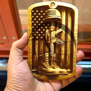 Fallen Soldier Memorial Dog Tag - 3D Laser Illusion Patriotic Engraving ...
