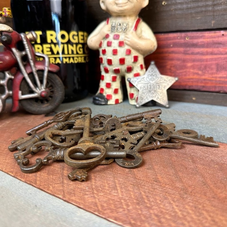 Antique Vintage Style 19th Century Iron Keys Assorted Lot of 25 - Etsy