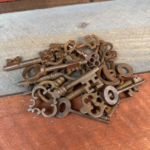 Antique Vintage Style 19th Century Iron Keys Assorted Lot of 25 - Etsy