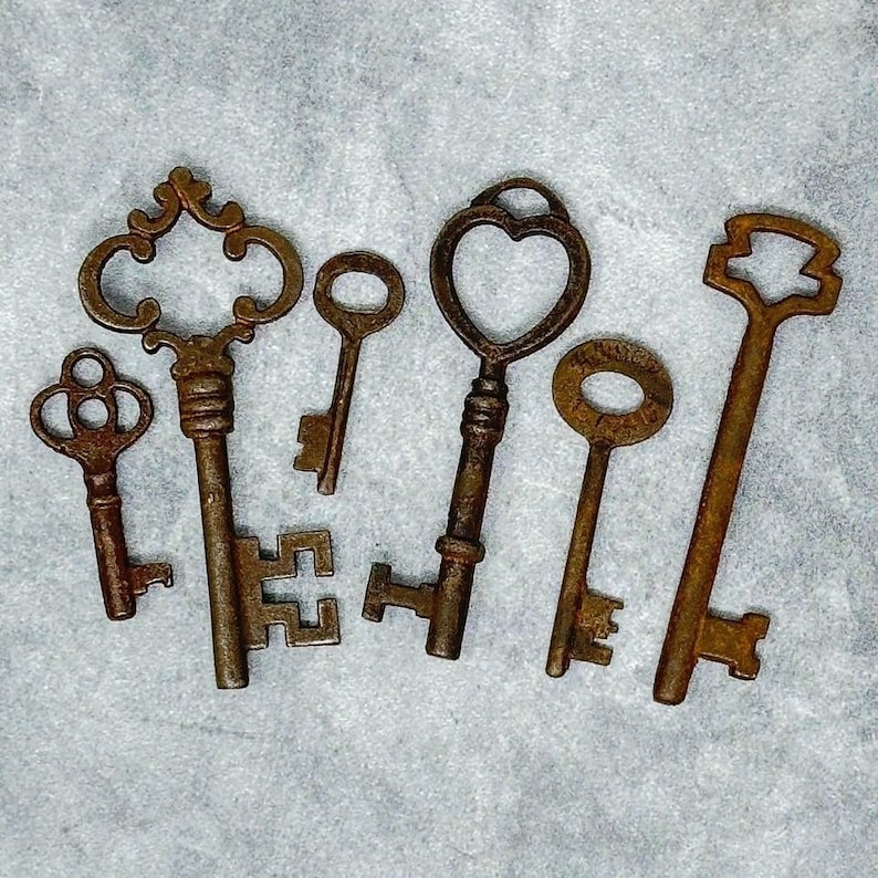 Antique Vintage Style 19th Century Iron Keys Assorted Lot of 25 - Etsy