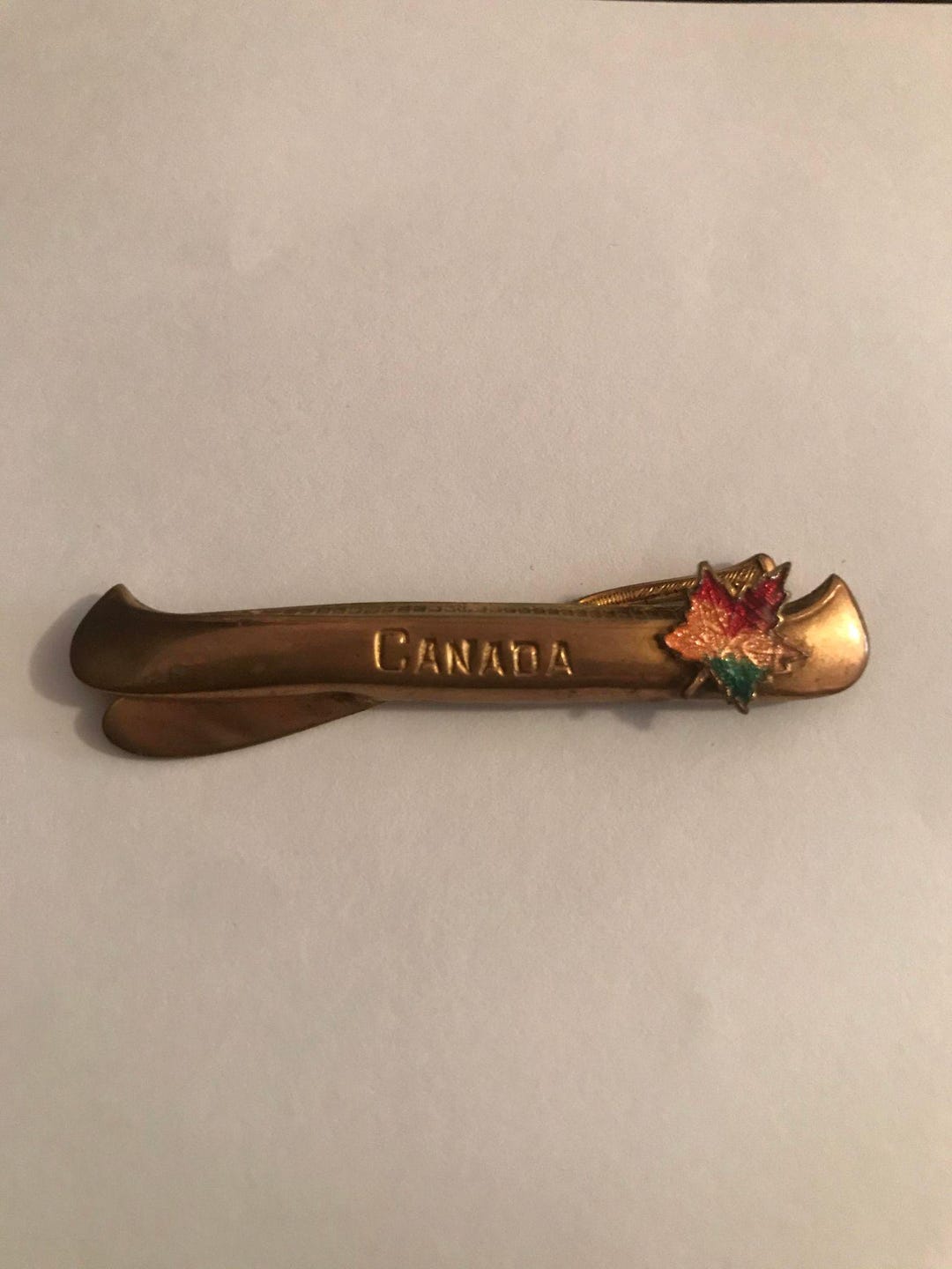 Vintage 1950's Canada Canoe and Paddle Fall Maple Leaf Pin - Etsy