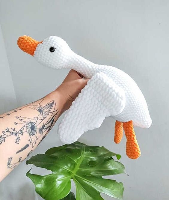 Goose Amigurumi Pattern, Hug Goose Crochet, Tutorial Plush Toy, Big Toy ...