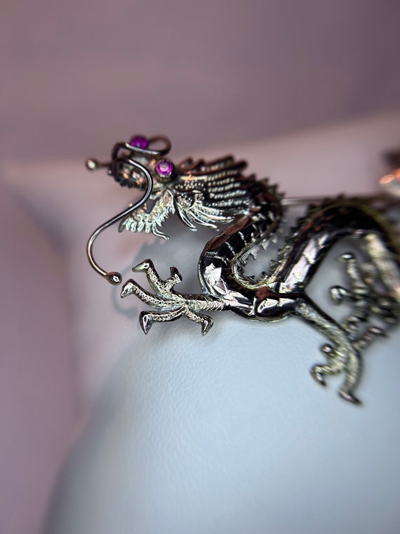 Vintage Chinese Zodiac Dragon Pin. - Gem
