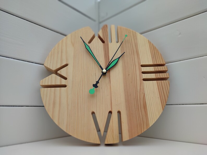 Handmade Wooden Wall Clock Made of Oak Wood, Wood Clocks, Room Decor ...