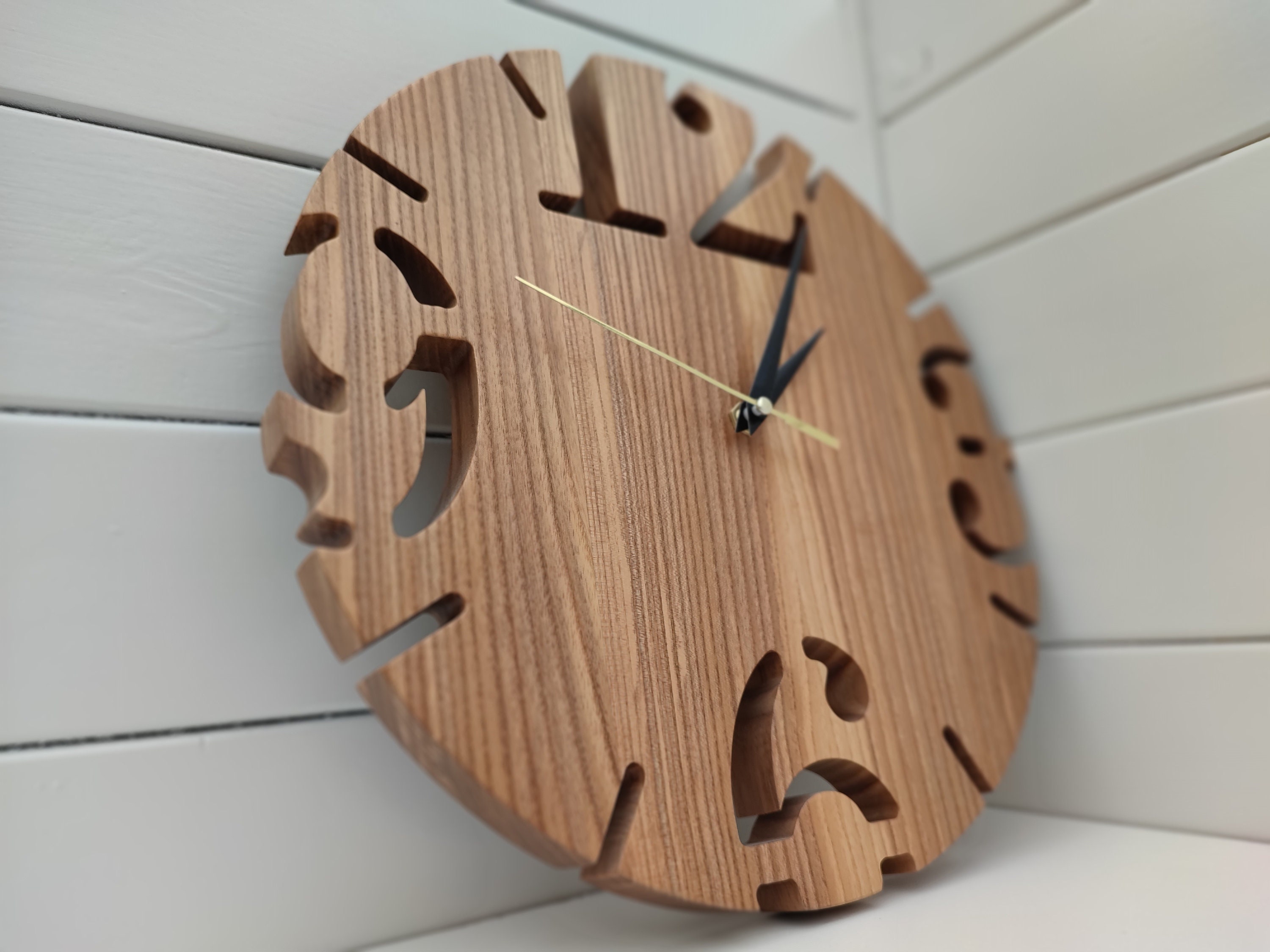 Handmade Wooden Wall Clock Made of Oak Wood, Wood Clocks, Room Decor ...