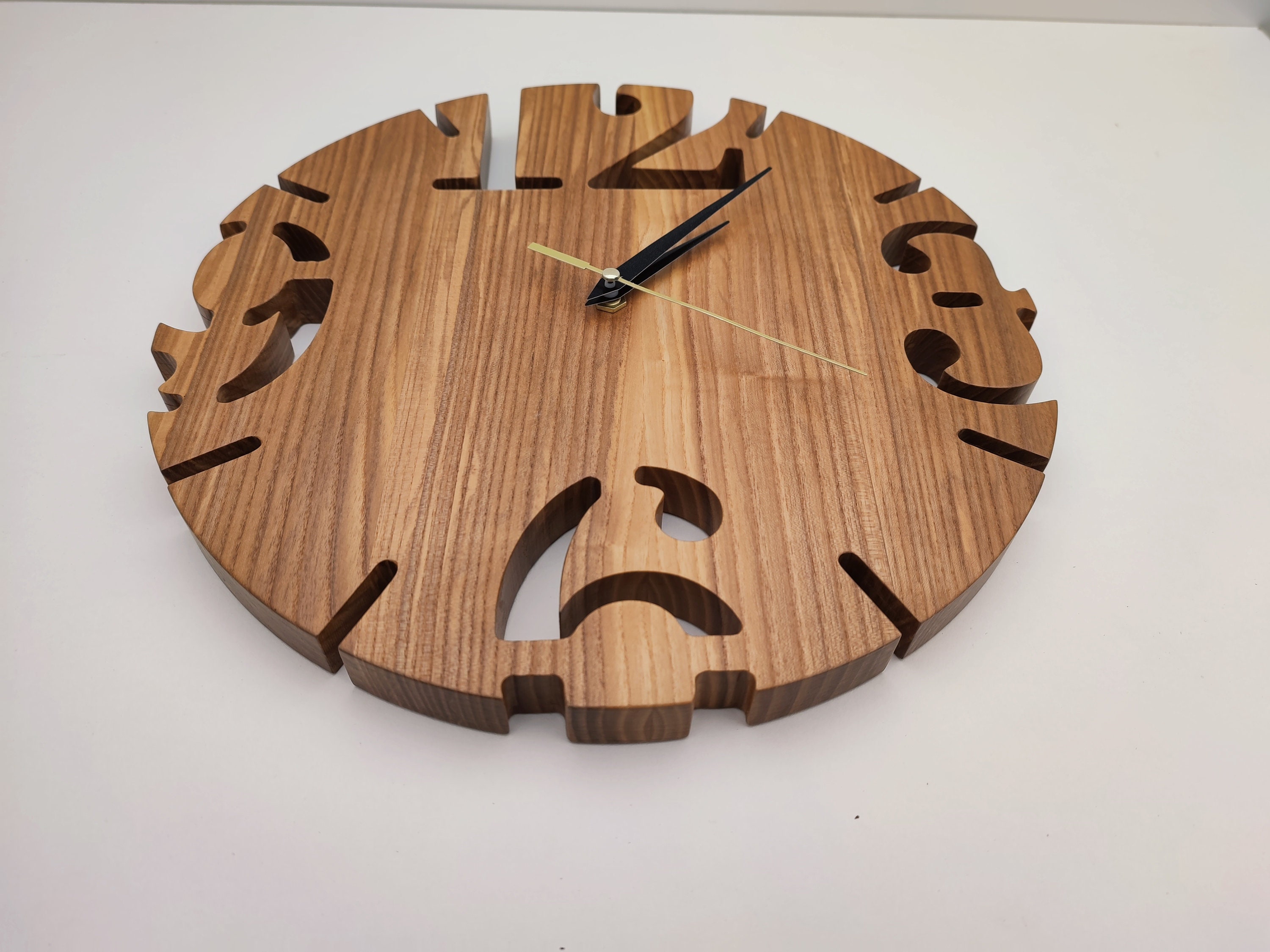 Handmade Wooden Wall Clock Made of Oak Wood, Wood Clocks, Room Decor ...