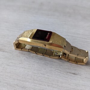 Vintage Phasar 2000 Women's Digital Quartz Dress Watch With Red LED ...