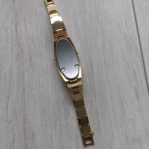 Vintage Phasar 2000 Women's Digital Quartz Dress Watch With Red LED ...