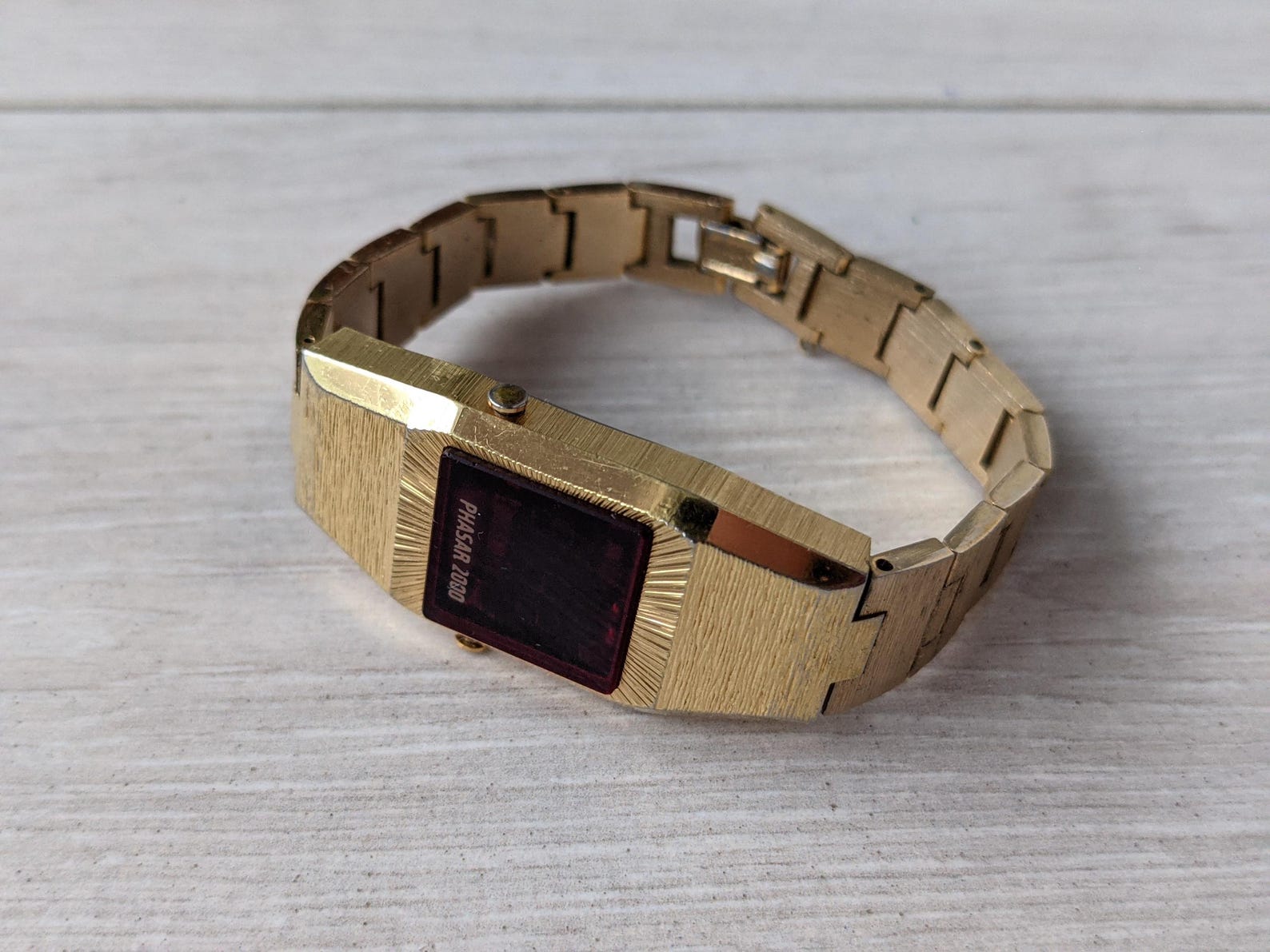 Vintage Phasar 2000 Women's Digital Quartz Dress Watch With Red LED ...