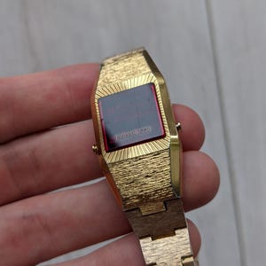 Vintage Phasar 2000 Women's Digital Quartz Dress Watch With Red LED ...