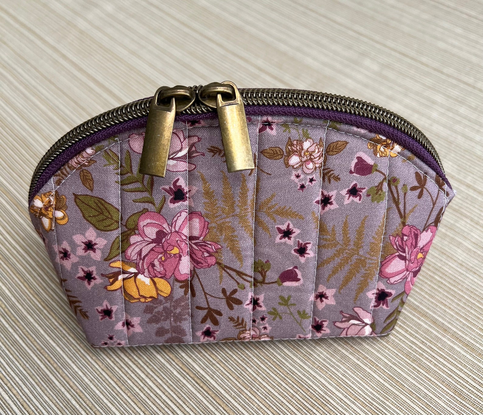 Clam up Zipper Pouch, Clam up Zipper Pouch Medium, Zipper Pouch - Etsy