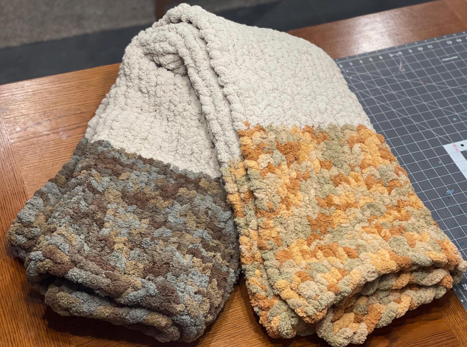 Hand Knit Chunky Yarn Throw Blanket - Etsy