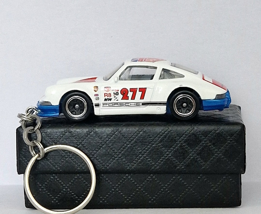 Porsche 911 Keyring - Etsy