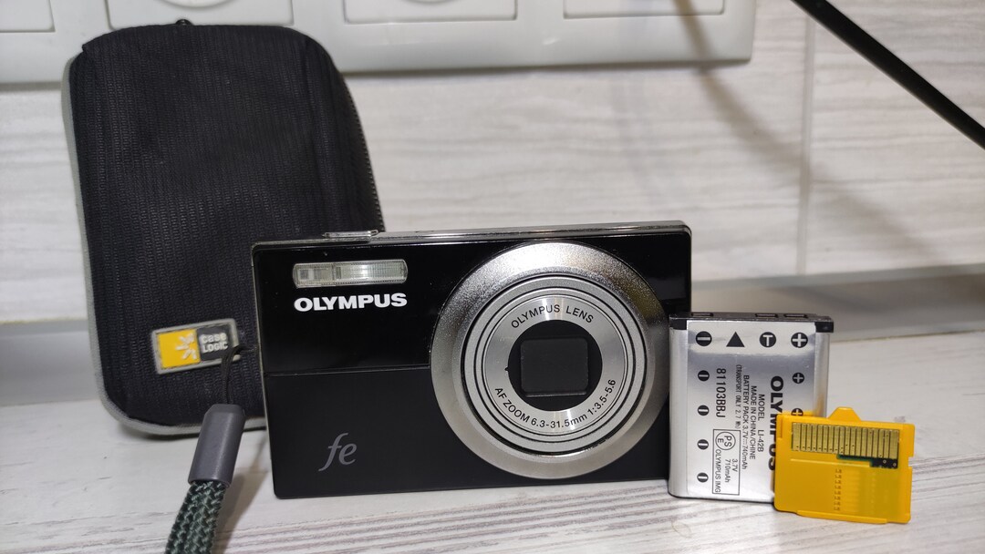 Olympus FE-5010 Digital Camera 12 Mega Pixels 5X Optical Zoom Tested ...