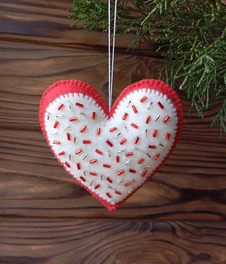 Felt Heart Christmas Ornament Pattern: Beginner Embroidery (PDF Pattern ...
