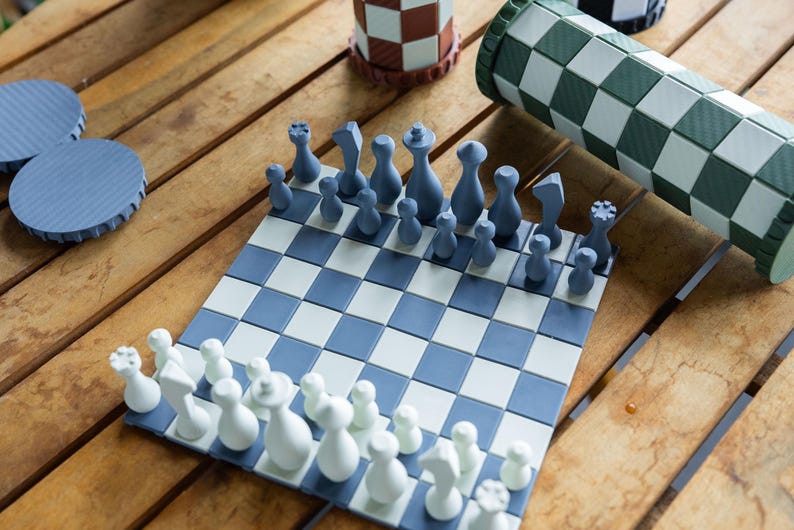 3d-printed Portable Mini Chess Set – Foldable & Travel-friendly - Etsy