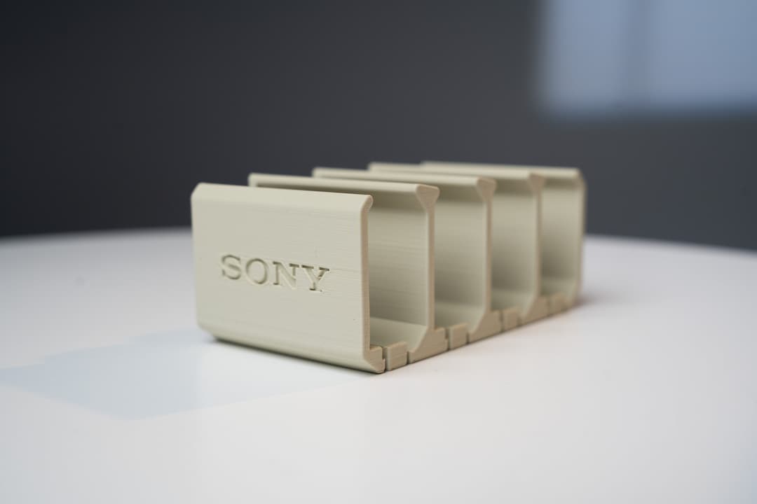 3D Printed Sony FZ100 Battery Case, Holds up to 4 Batteries - Etsy