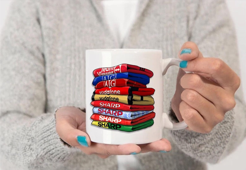 Manchester United Retro Shirts History - Personalised 11oz Mug ...