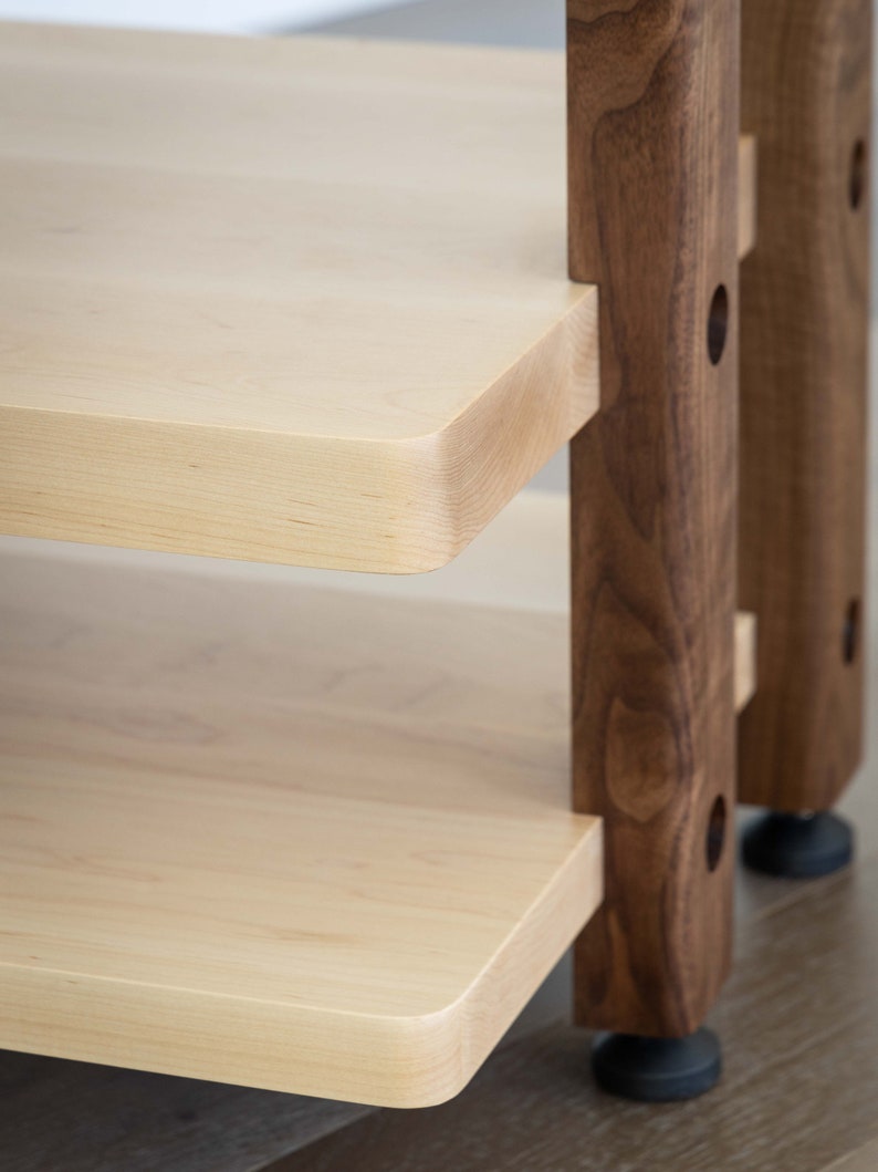 ECHELON II Audio Rack - Hybrid, Maple Shelves & Walnut Legs - Etsy