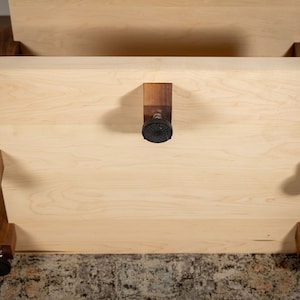 ECHELON II Audio Rack - Hybrid, Maple Shelves & Walnut Legs - Etsy
