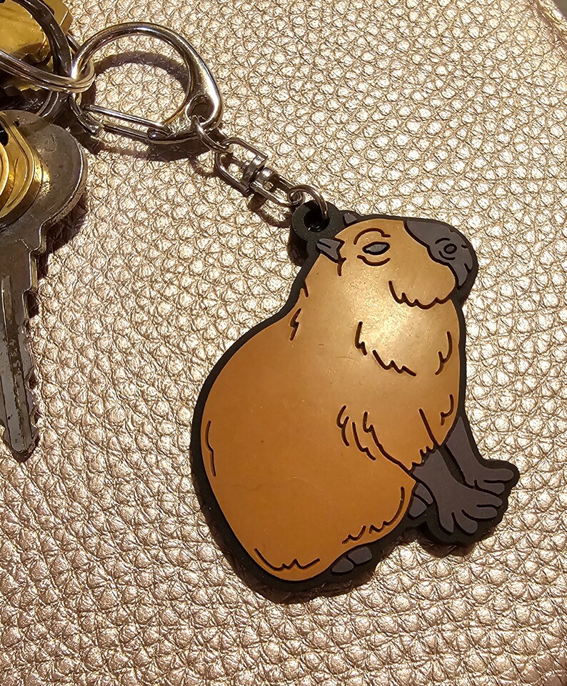 Rubber Keychain - 2" Capybara Sitting - Etsy