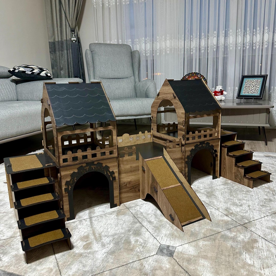 Medieval Style Bunny Castle: Two-story Oak Rabbit Playhouse - Etsy