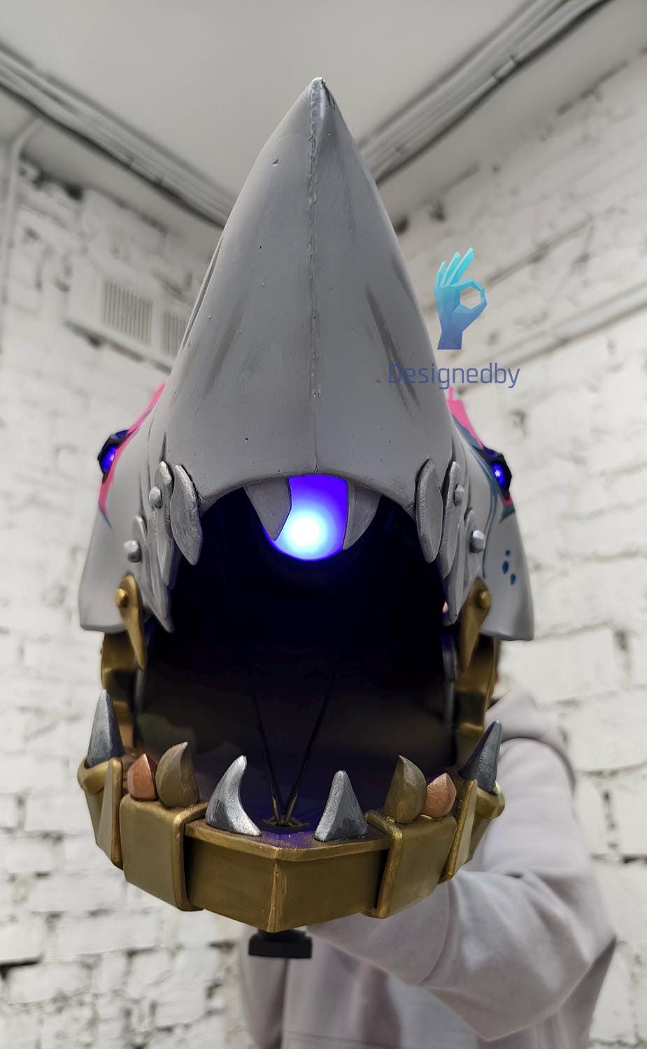 Fishbones, Jinx Cosplay Prop With Leds and Moving Jaw - Etsy