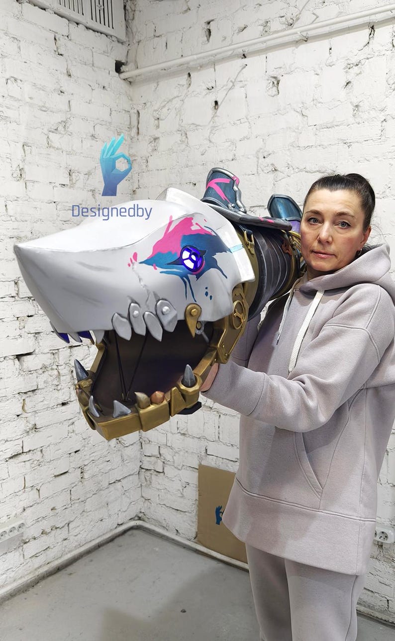 Fishbones, Jinx Cosplay Prop With Leds and Moving Jaw - Etsy