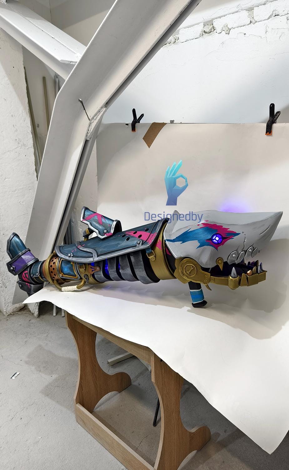 Fishbones, Jinx Cosplay Prop With Leds and Moving Jaw - Etsy