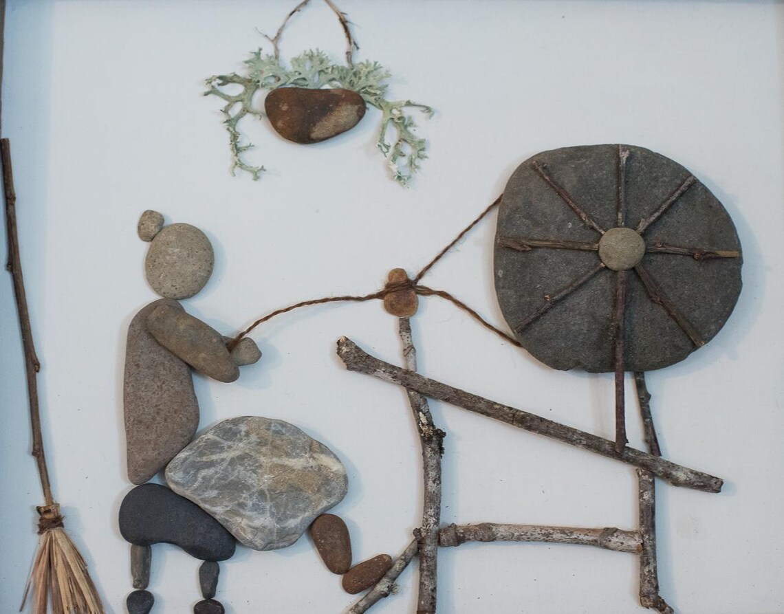Spinning Wheel Pebble Art - Etsy
