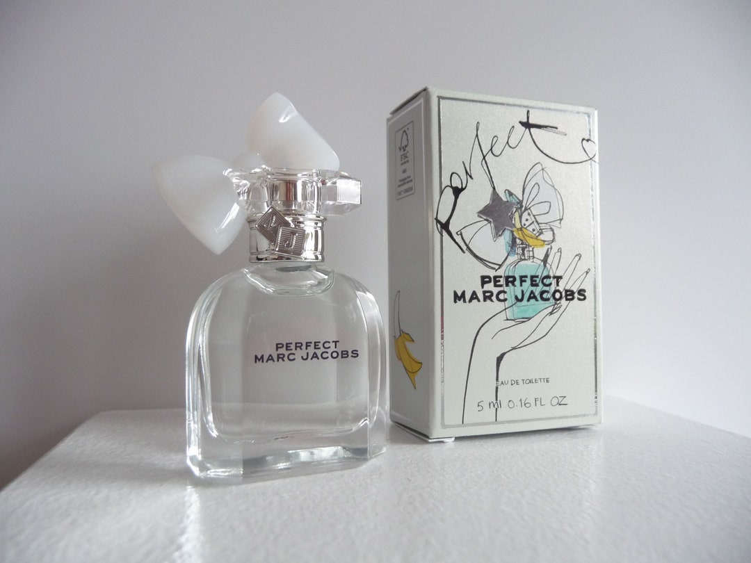 Collectible Perfume Miniature Marc Jacobs Perfect 5ml Eau De Toilette ...