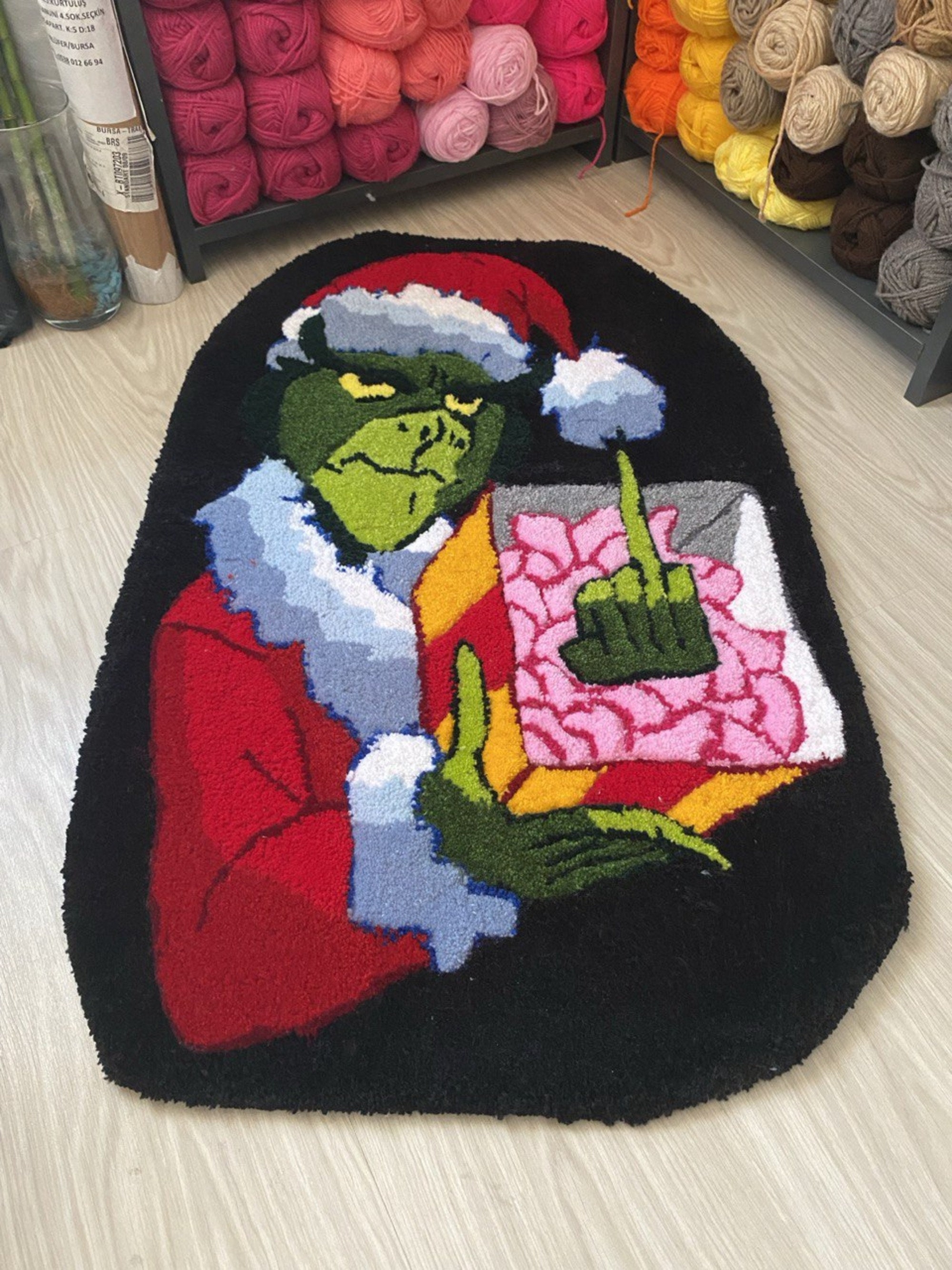 The Grinch Tufted Rug , Handmade Tufting Rug for Chrismas Home Gift - Etsy