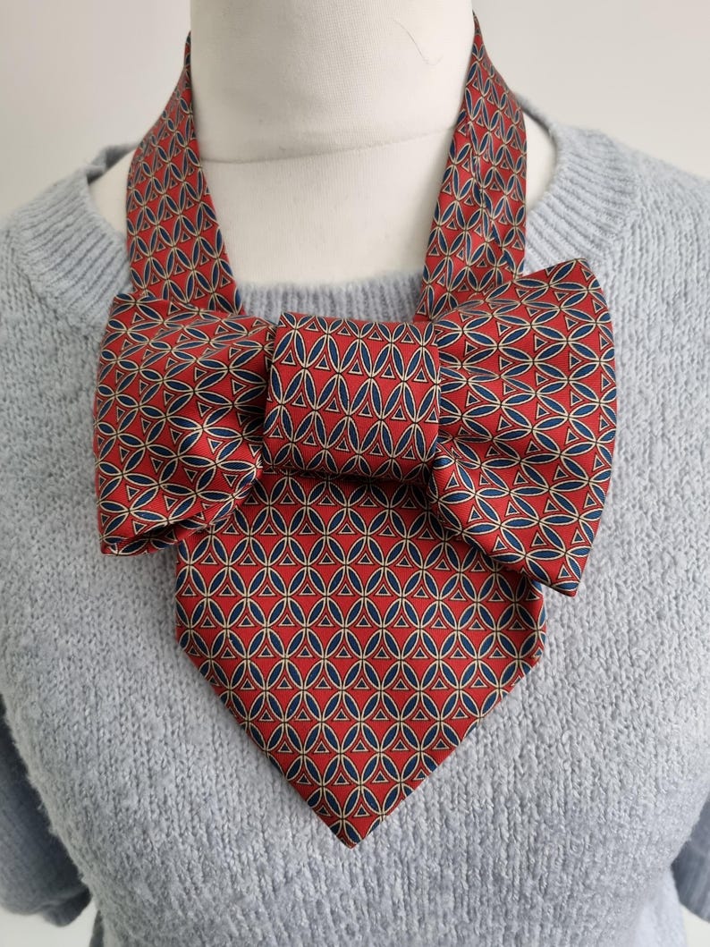 Pussybow Detachable Collar, Upcycled Silk Necktie Jabot, Statement ...