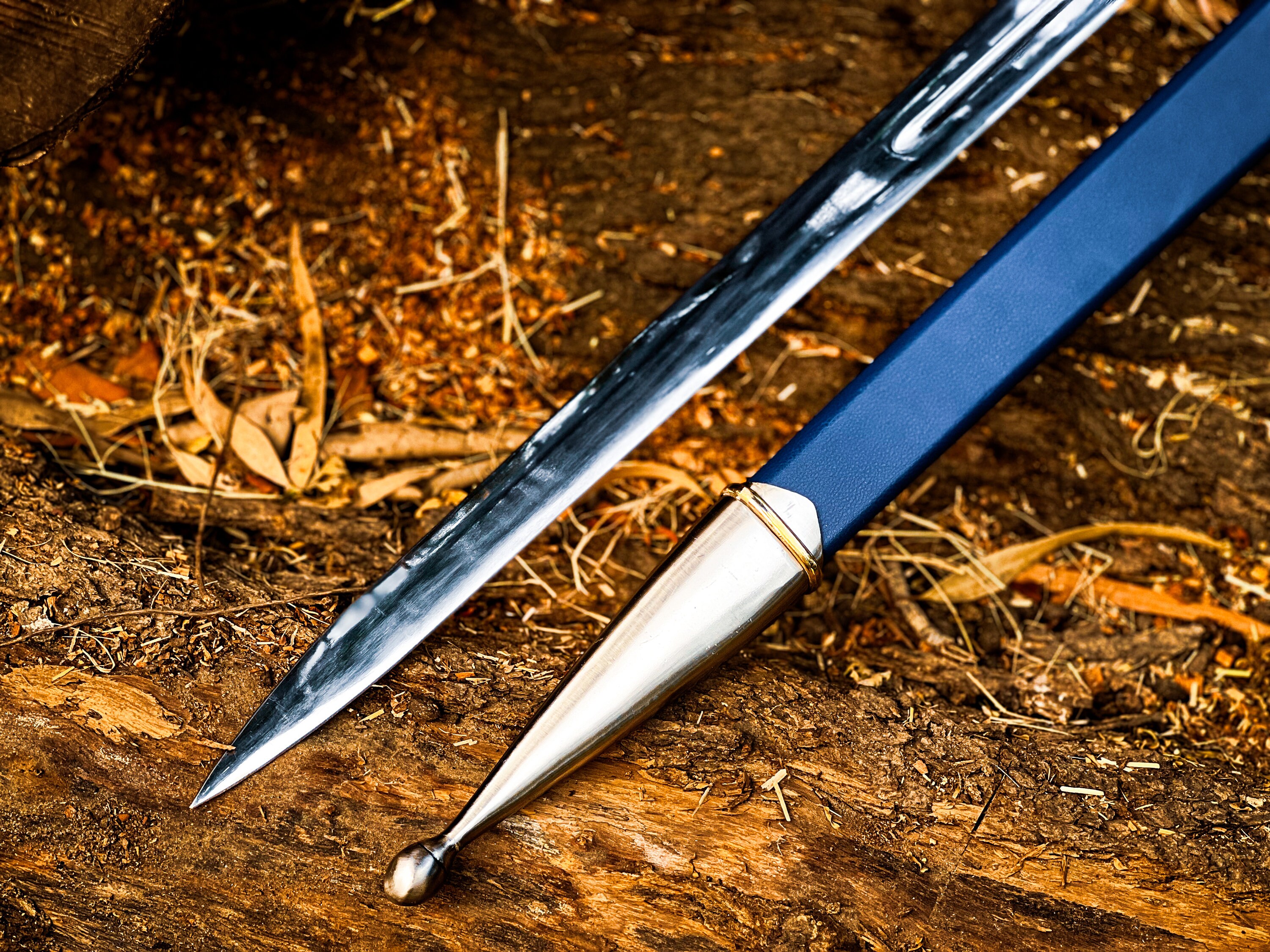 The Hobbit Sword of Glamdring Handmade Replica Sword Elvenking and ...