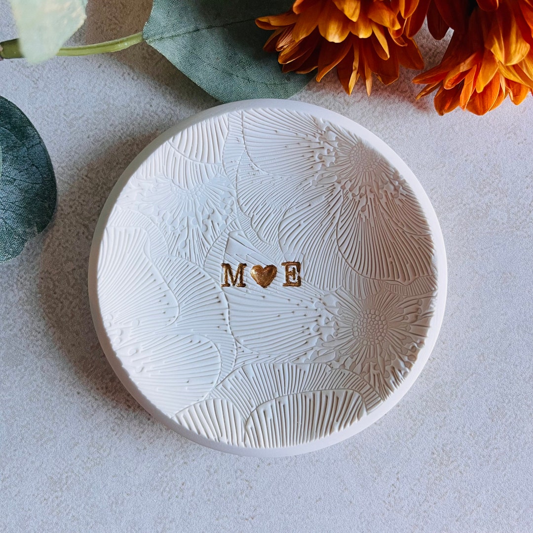 Floral Personalized Ring Dish, Custom Ring Holder, Flower Garden ...