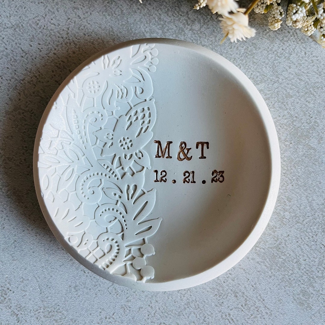 Floral Personalized Ring Dish, Custom Ring Holder, Flower Garden ...