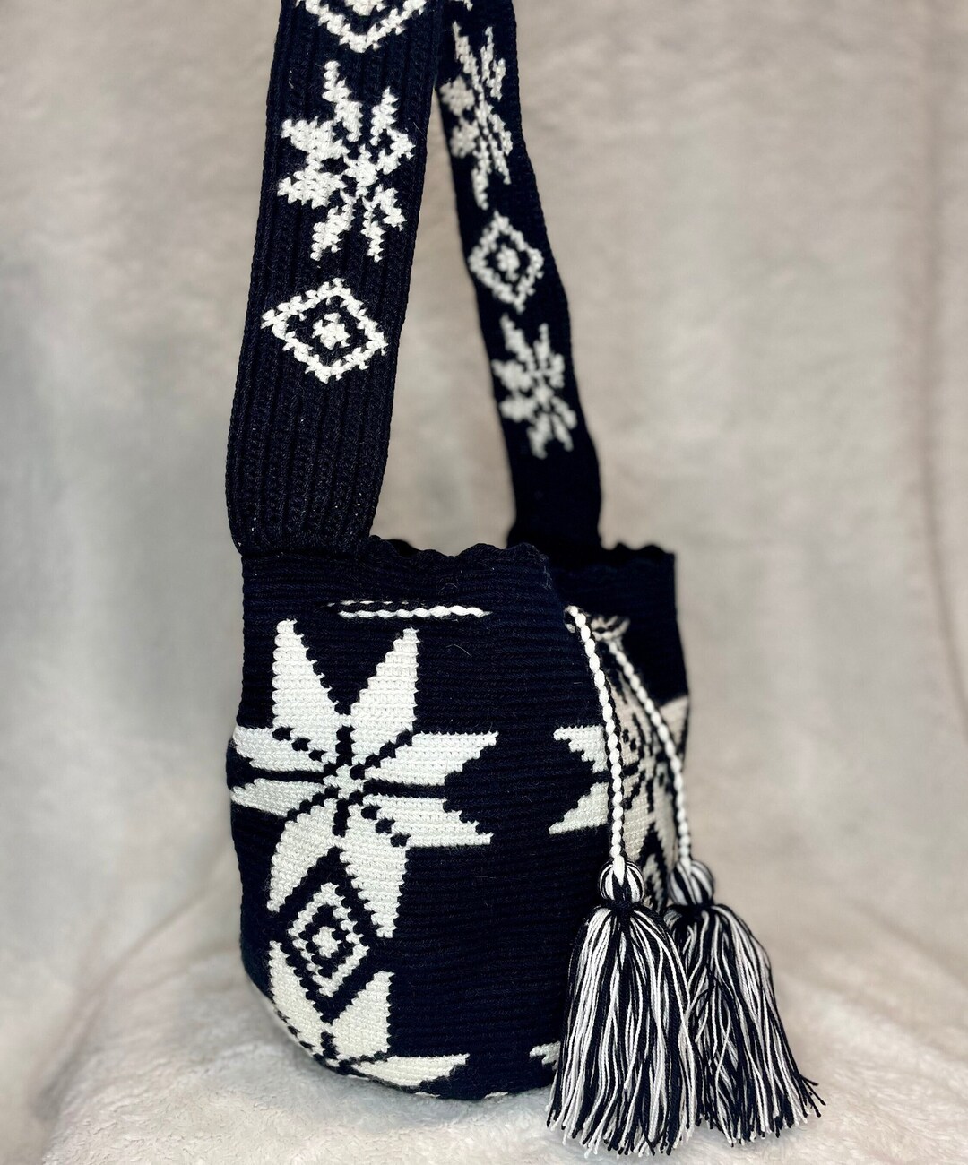 Crossbody Colombian Bag Mochila Wayuu, Black and White Patterns, Woven ...